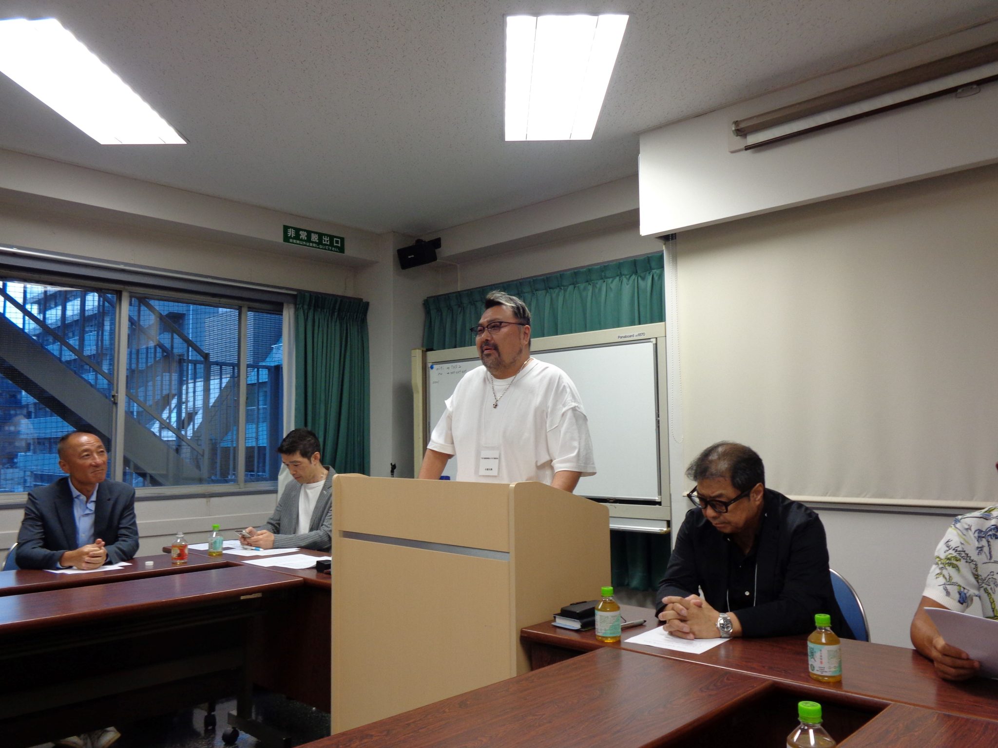令和7年度「第18期TKFメリヤス塾」入塾式が開催されました ｜ 東京ニットファッション工業組合（TKF）